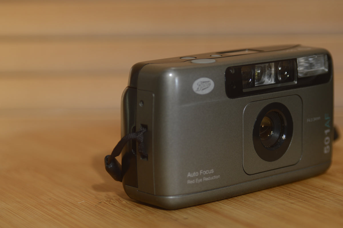 Boots 501 AF 35mm Compact Camera with Case. Great point and shoot for ...
