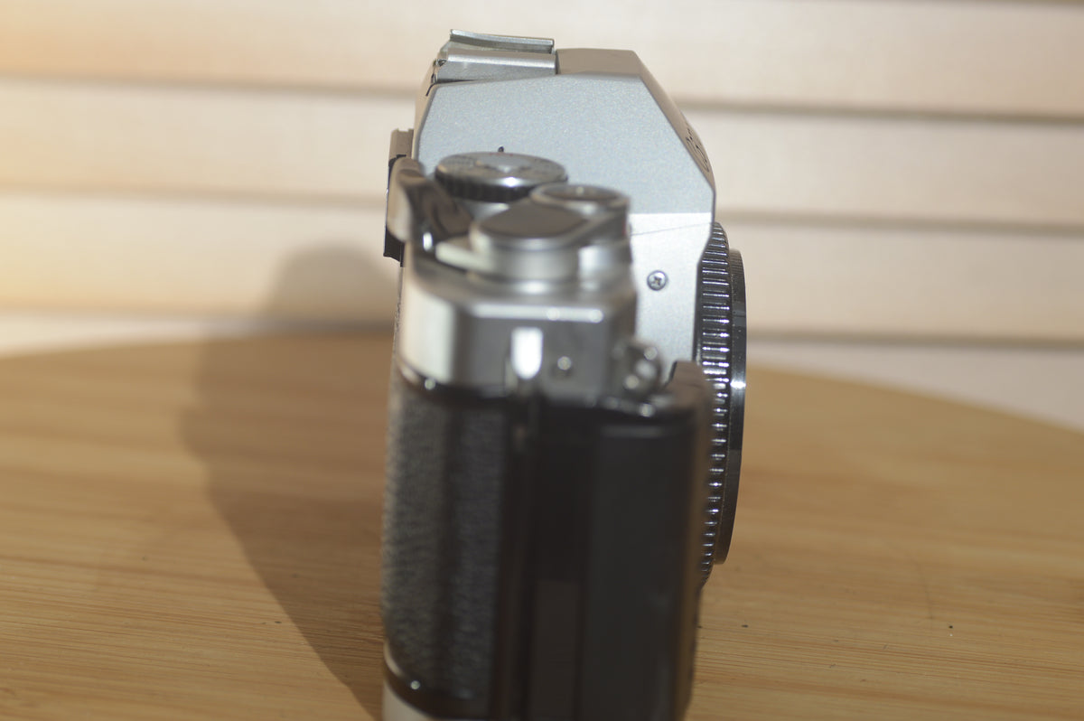 Canon AL1 35mm Camera. A fantastic camera, great for beginners ...